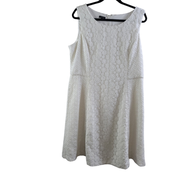 Talbots | Dresses | Talbots White Lace Sheath Sleeveless Dress Sz 6 ...